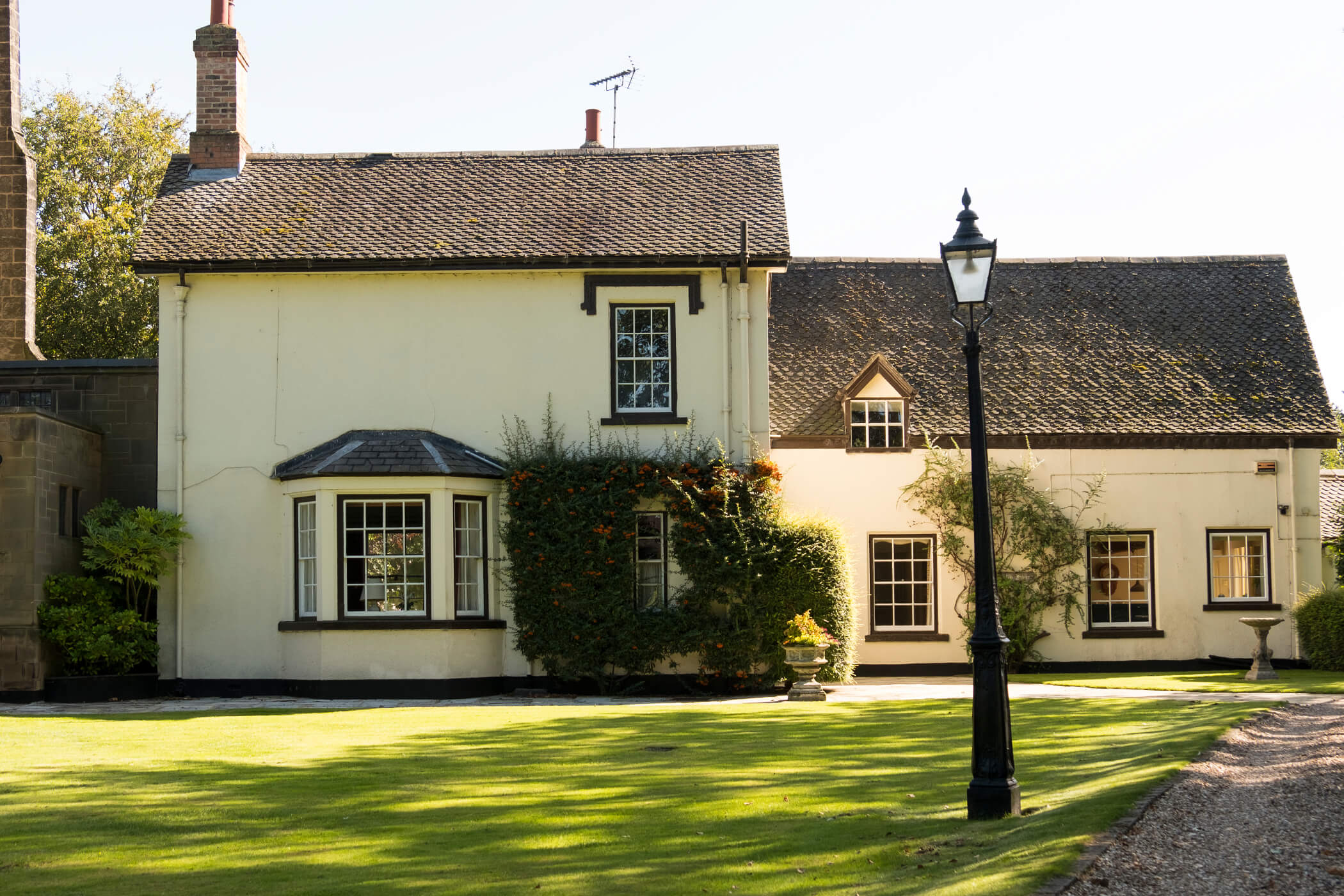 Top Tips To Improve Your Home's Kerb Appeal